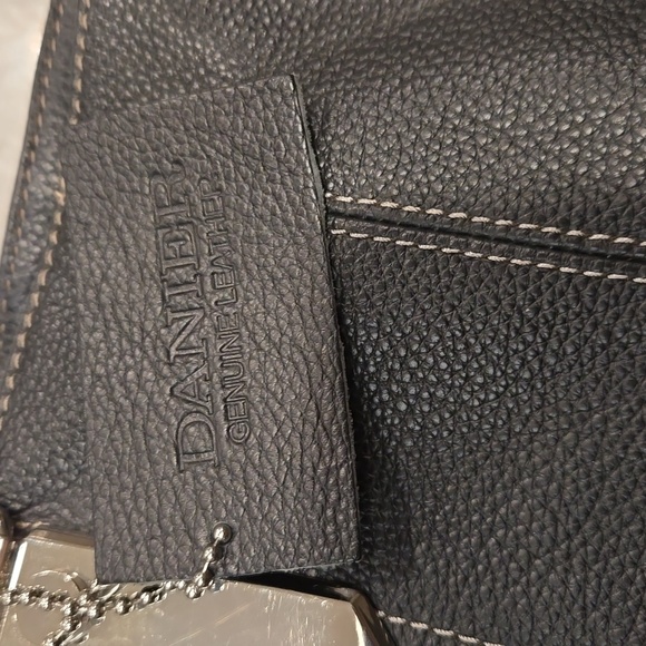 Danier | Bags | Danier Leather Purse | Poshmark